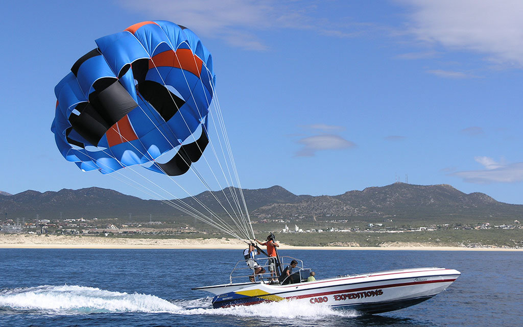 Paseo en Paracaídas | Posada Real
